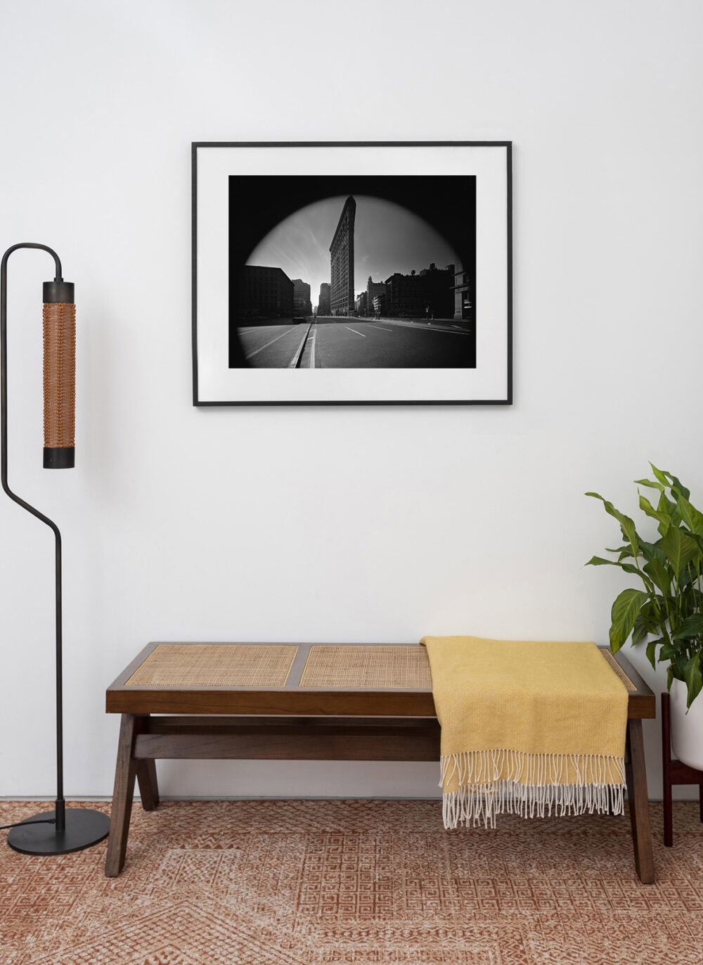 Elliott Erwitt: Flatiron Building, New York City, USA | SOL . LDN